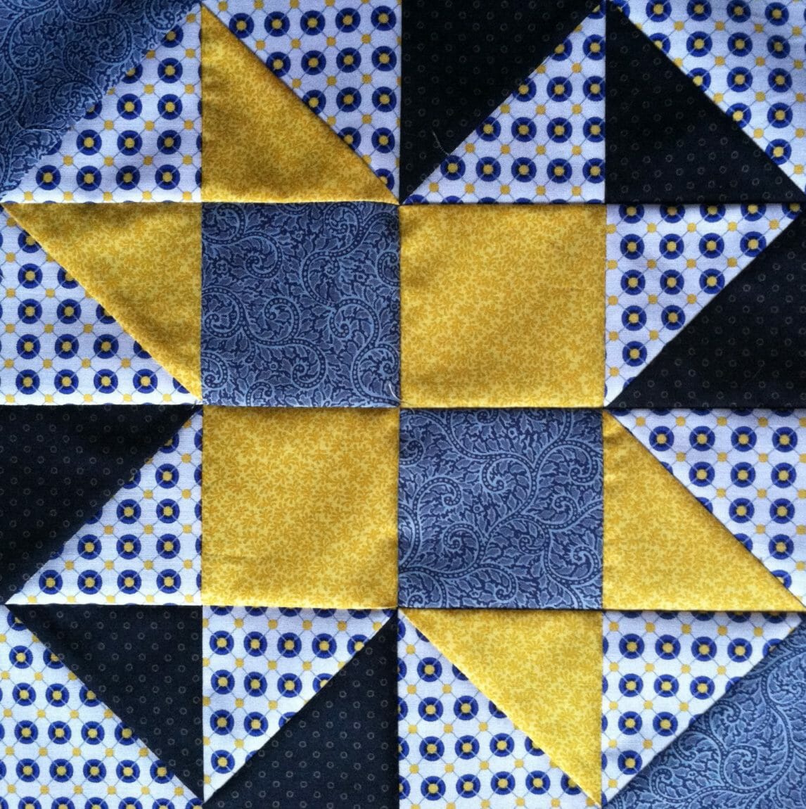 January Block of the Month – Quilt Addicts Anonymous