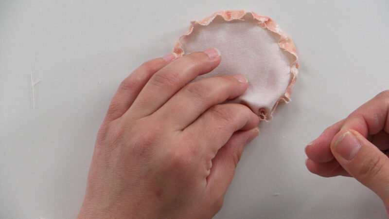 15 Minute Table Runner Tutorial with Yo-Yos with Stephanie Soebbing ...